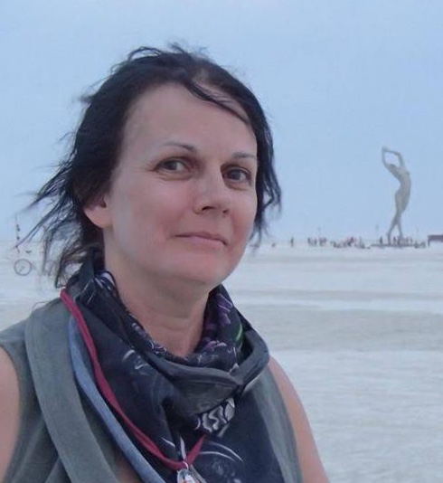 Reader Profile – Pat Rapp – It's All About the Book